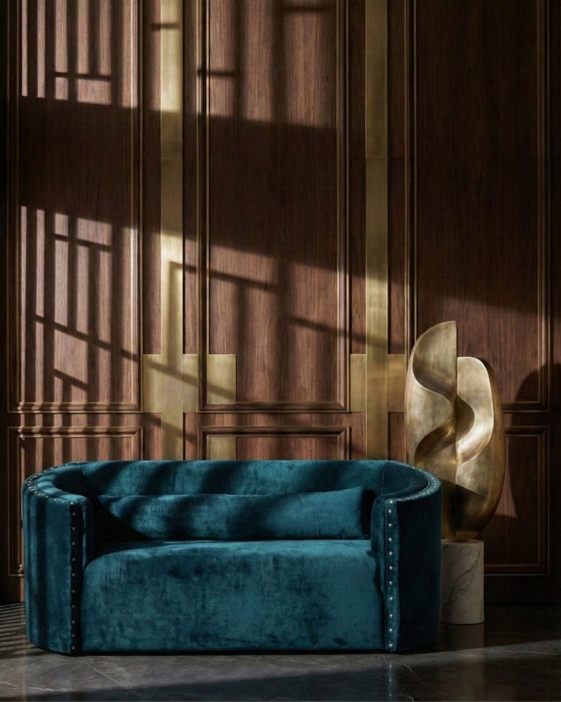 Tsar Lake Dream Sofa | Berengere Leroy Velvet Creation